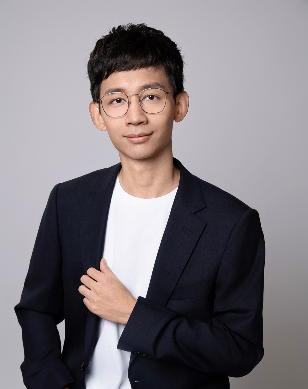 程哲 | Zhe Cheng-武汉纺织大学服装学院